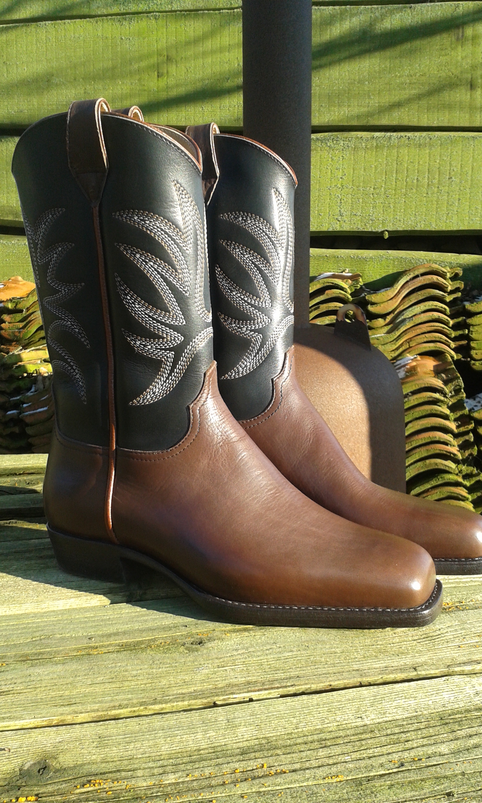 Tack 'n Boots